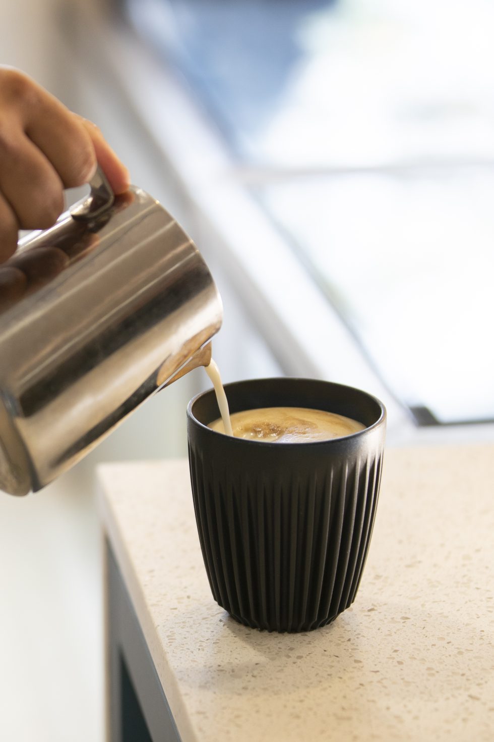 Hop & Huddle: Premier Bar & Smokehouse Restaurant in Perth